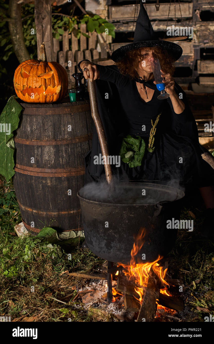 Witches Boiling Pot