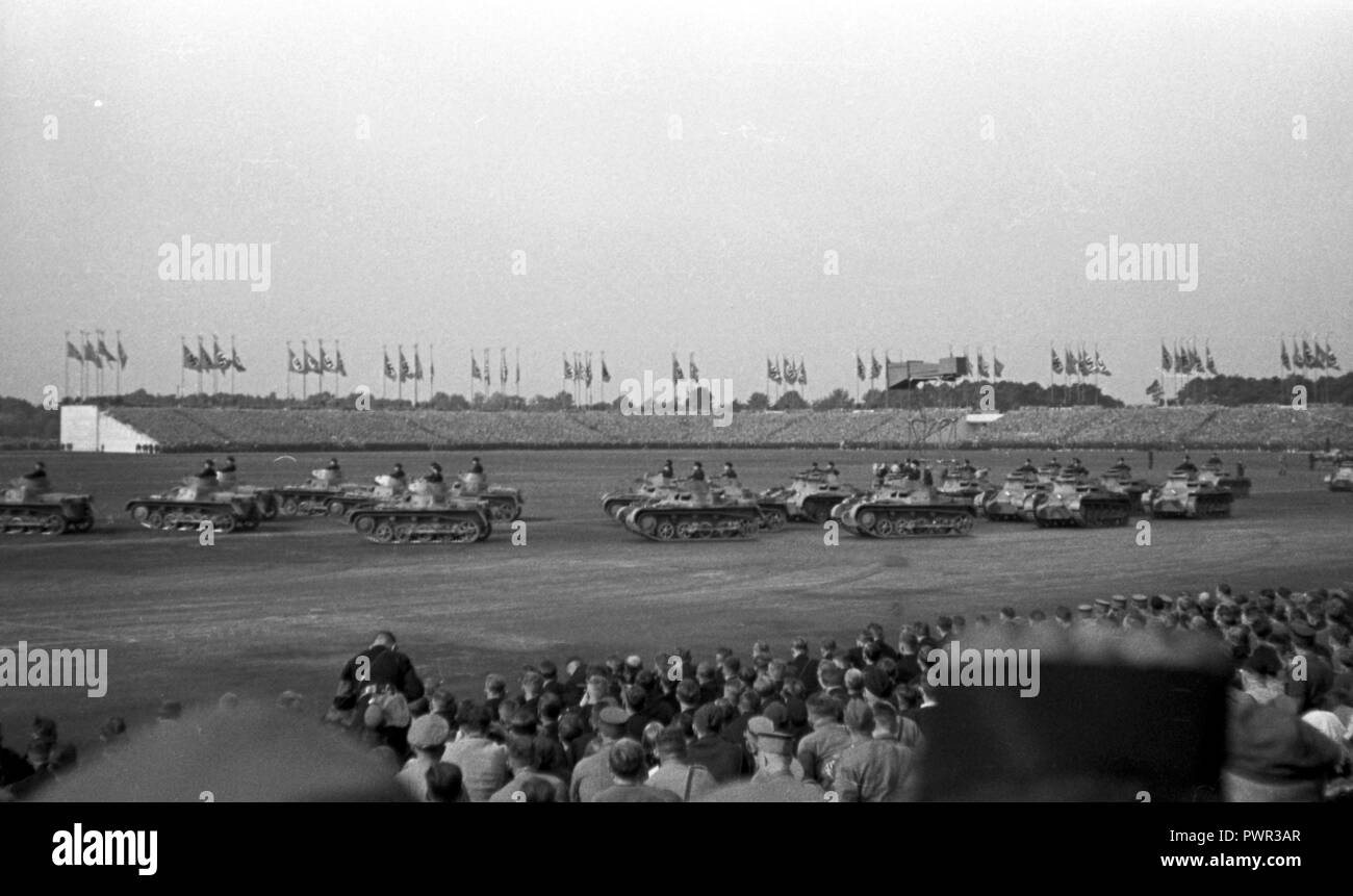 Tag der Wehrmacht Nürnberg 1936 - Nürnberg Rallye 1936 Stock Photo - Alamy