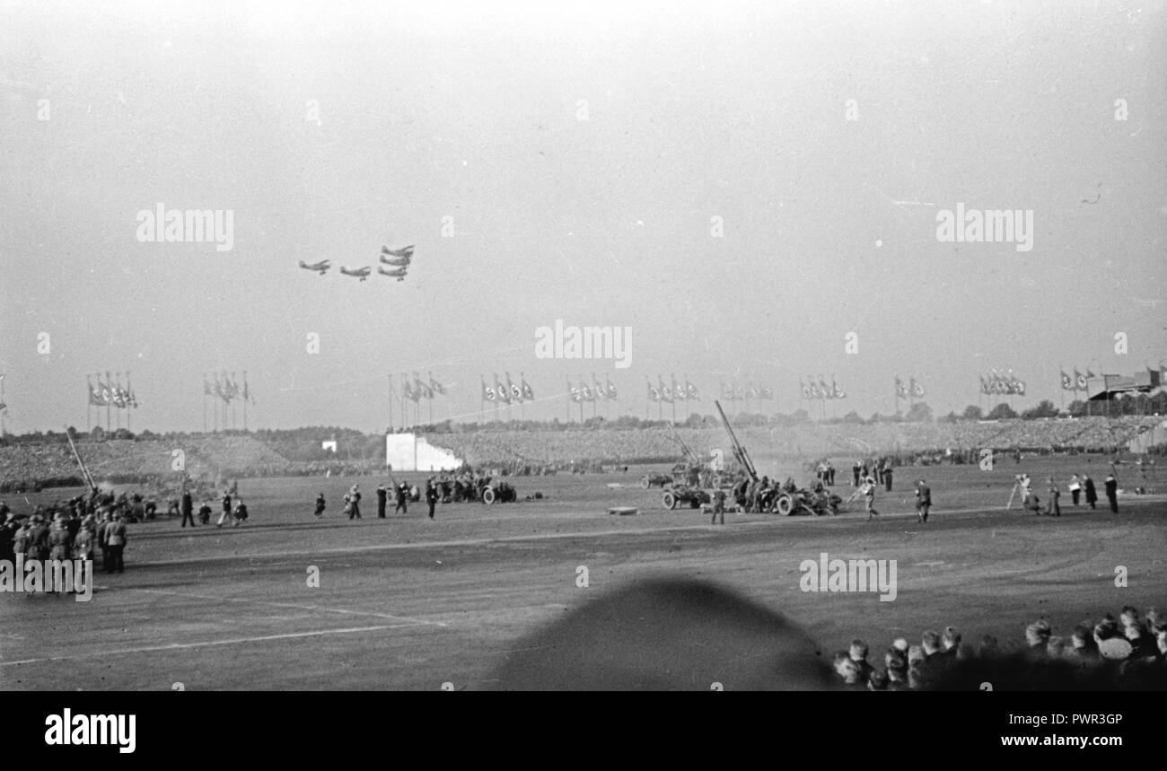 Tag der Wehrmacht Nürnberg 1936 - Nürnberg Rallye 1936 Stock Photo - Alamy