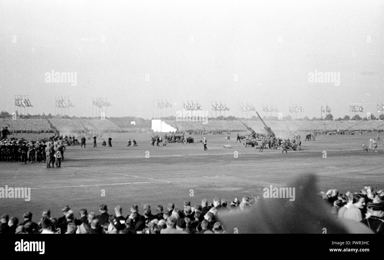 Tag der Wehrmacht Nürnberg 1936 - Nürnberg Rallye 1936 Stock Photo - Alamy