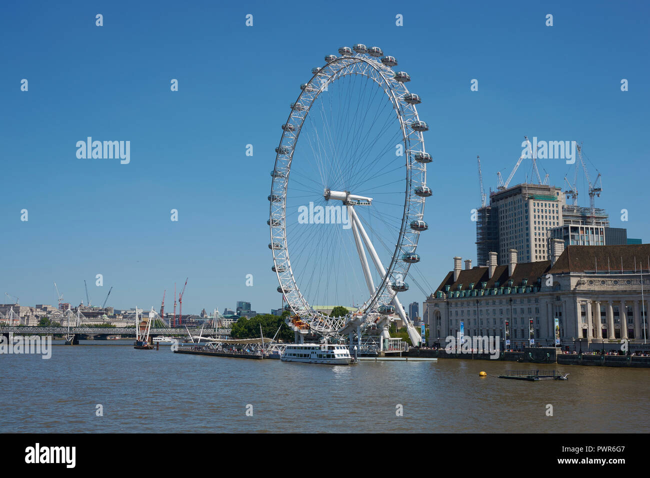 LONDON / ENGLAND - June 26, 2018 : View of the London Eye. London Eye ...