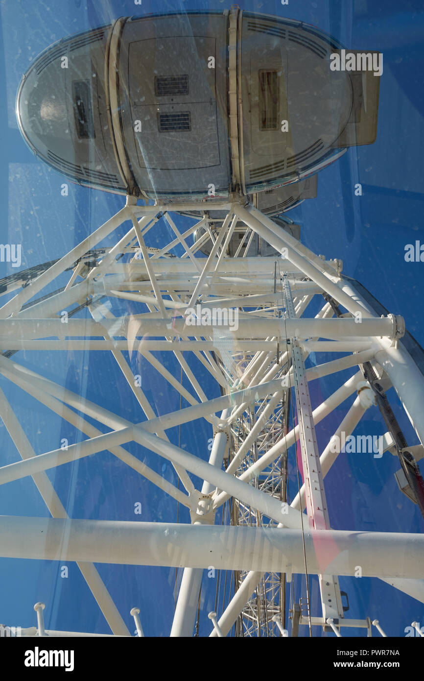 LONDON / Great Britain - June 26, 2018 : Capsule of London Eye ...