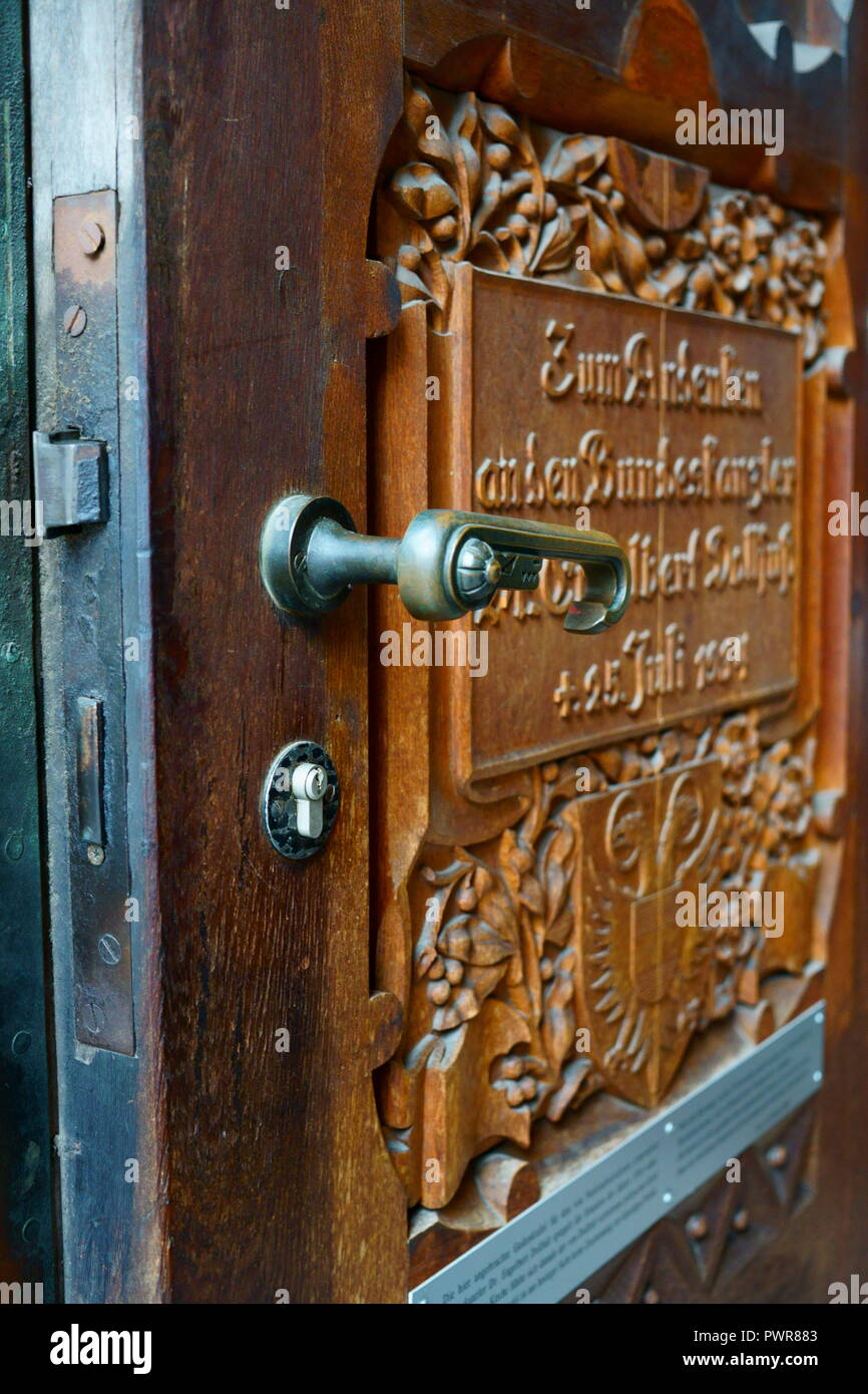 Stained glass linz hi-res stock photography and images - Alamy