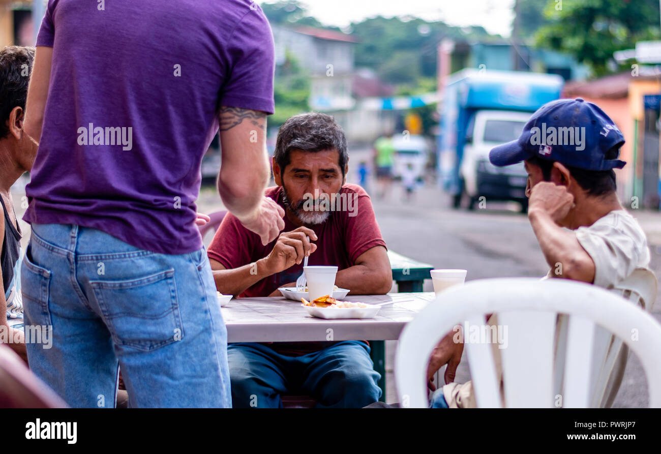 homeless feeding program in guatemala Stock Photo - Alamy