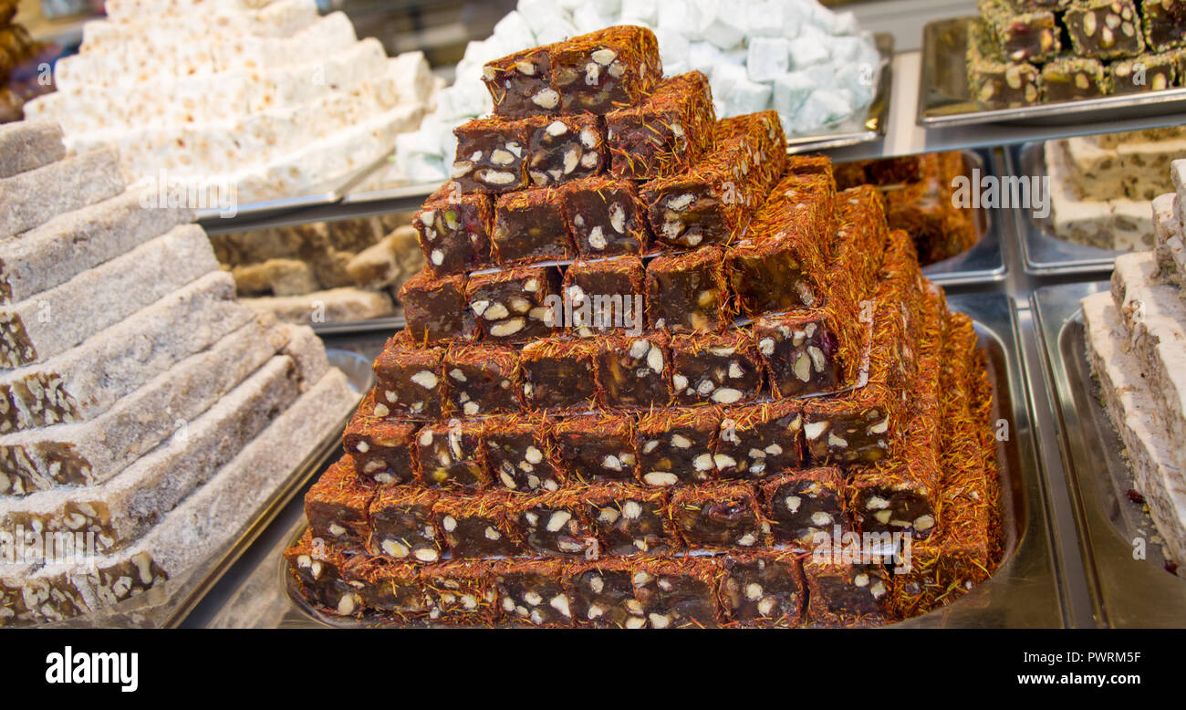 Load of traditional turkish delight rahat lokum Stock Photo - Alamy