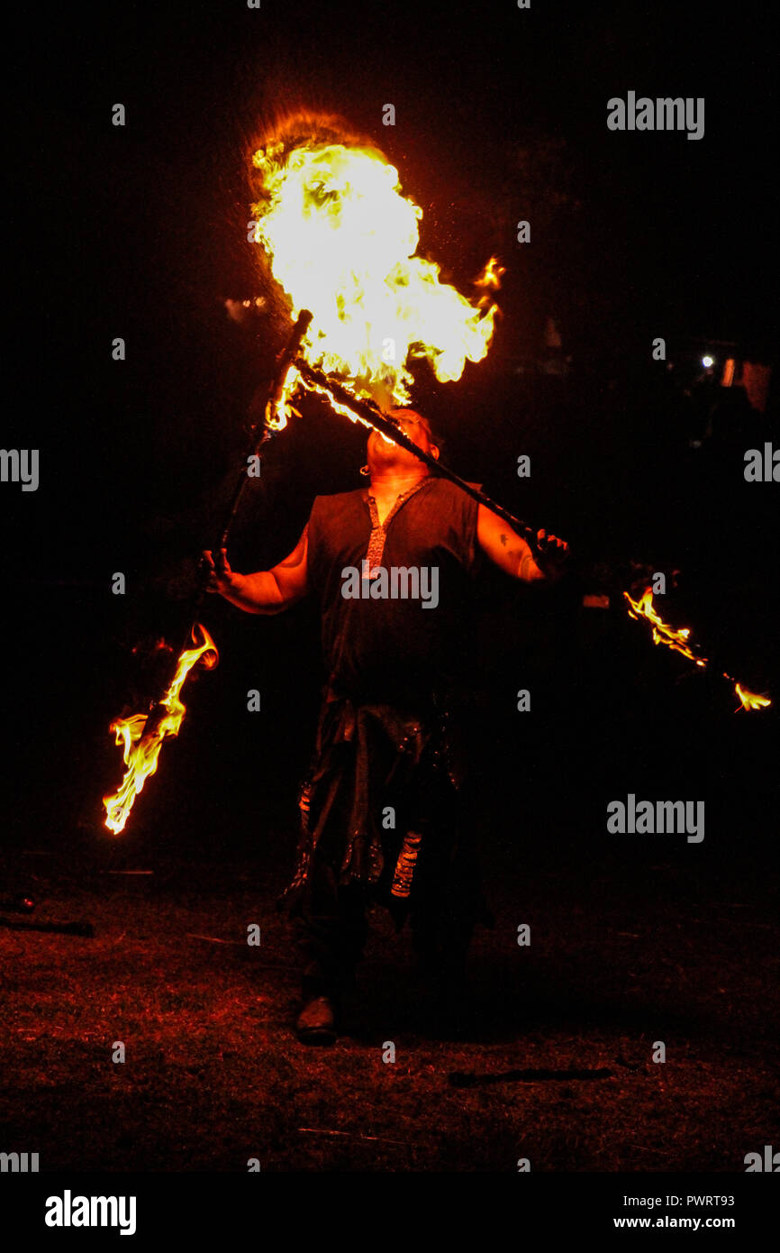 Fire eater circus hi-res stock photography and images - Alamy