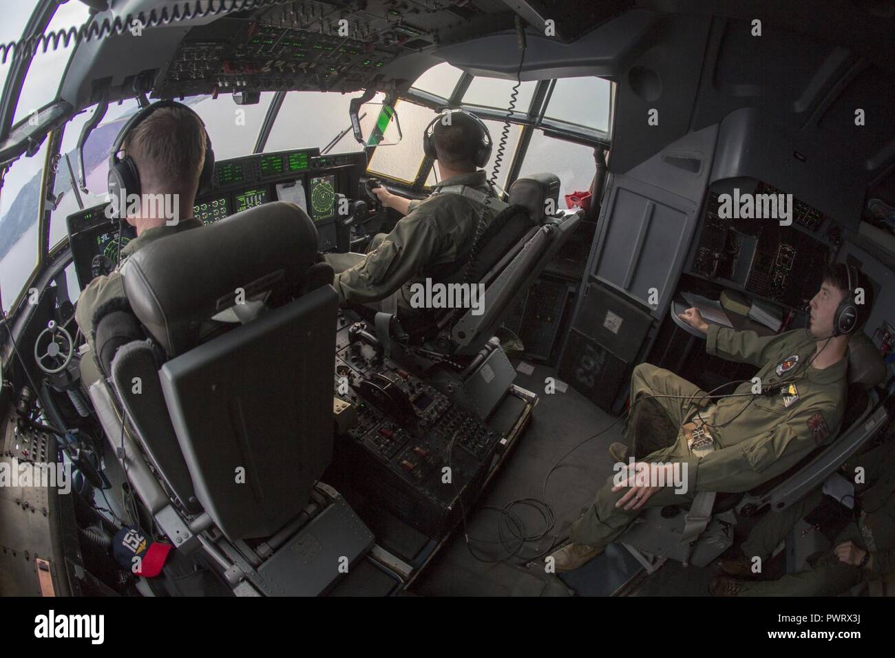 Mike lin hi-res stock photography and images - Alamy