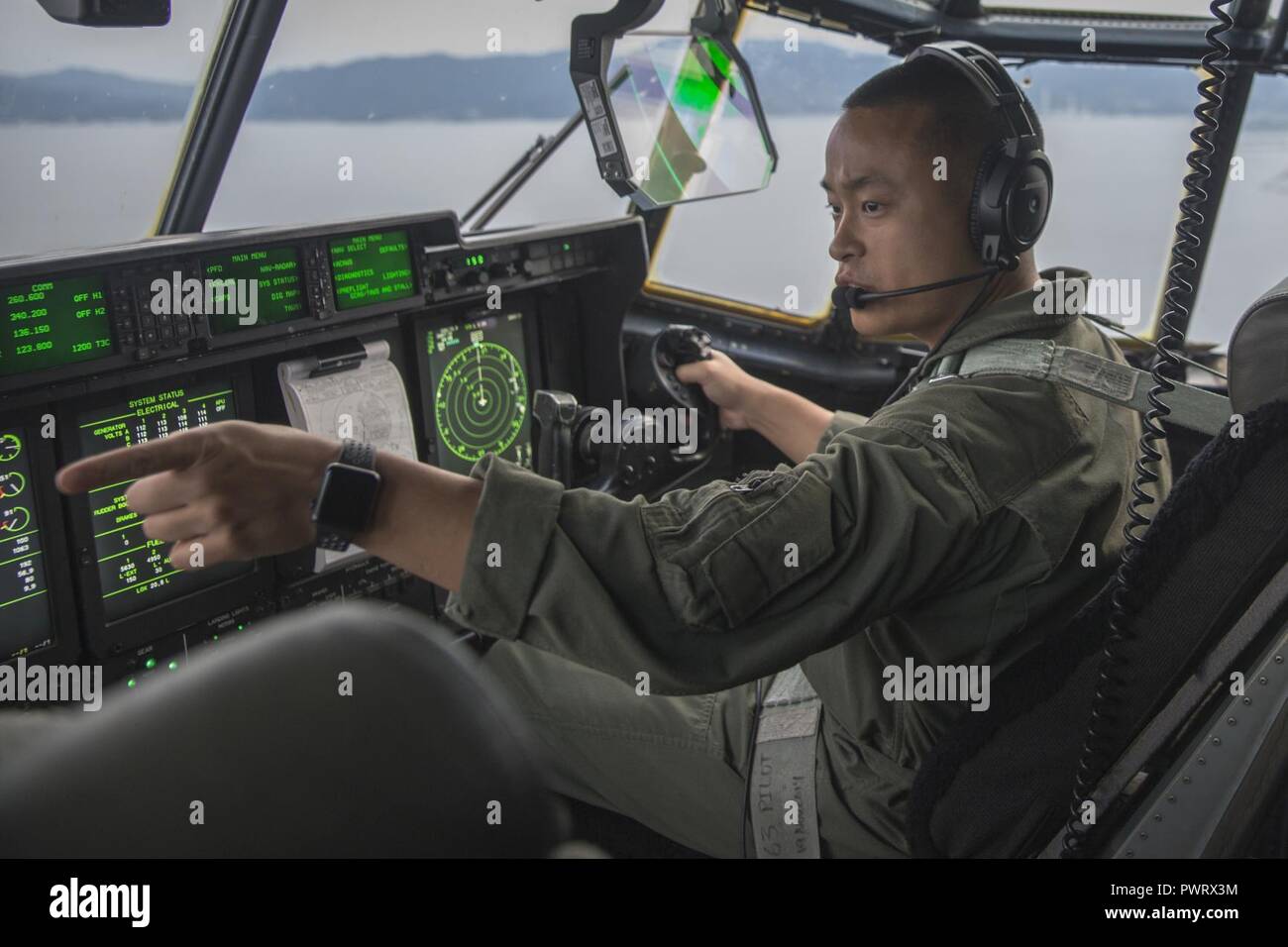 Mike lin hi-res stock photography and images - Alamy