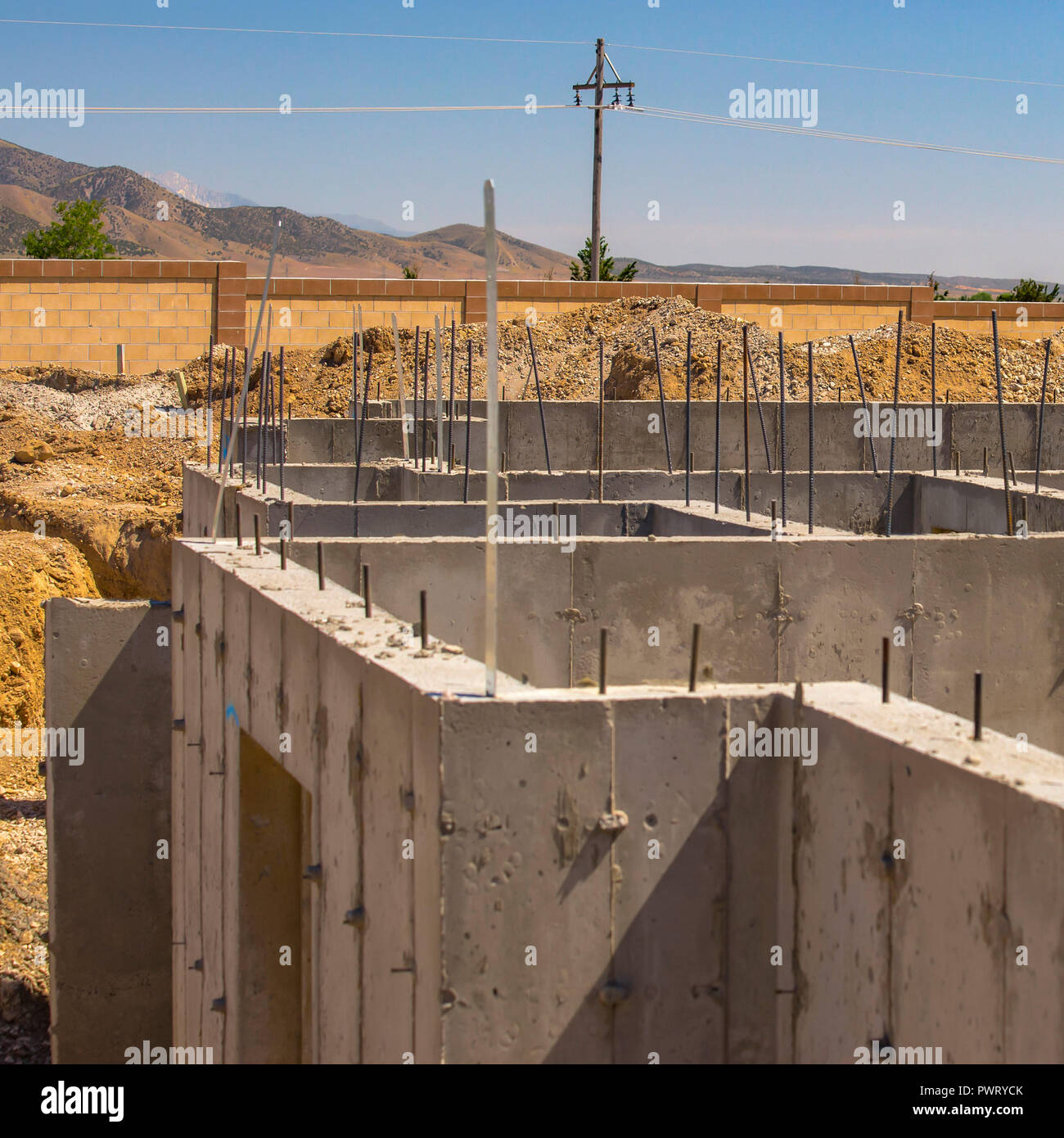 Basement excavation hi-res stock photography and images - Alamy
