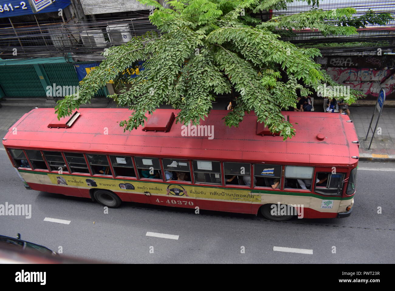 Bus asia hi-res stock photography and images - Alamy