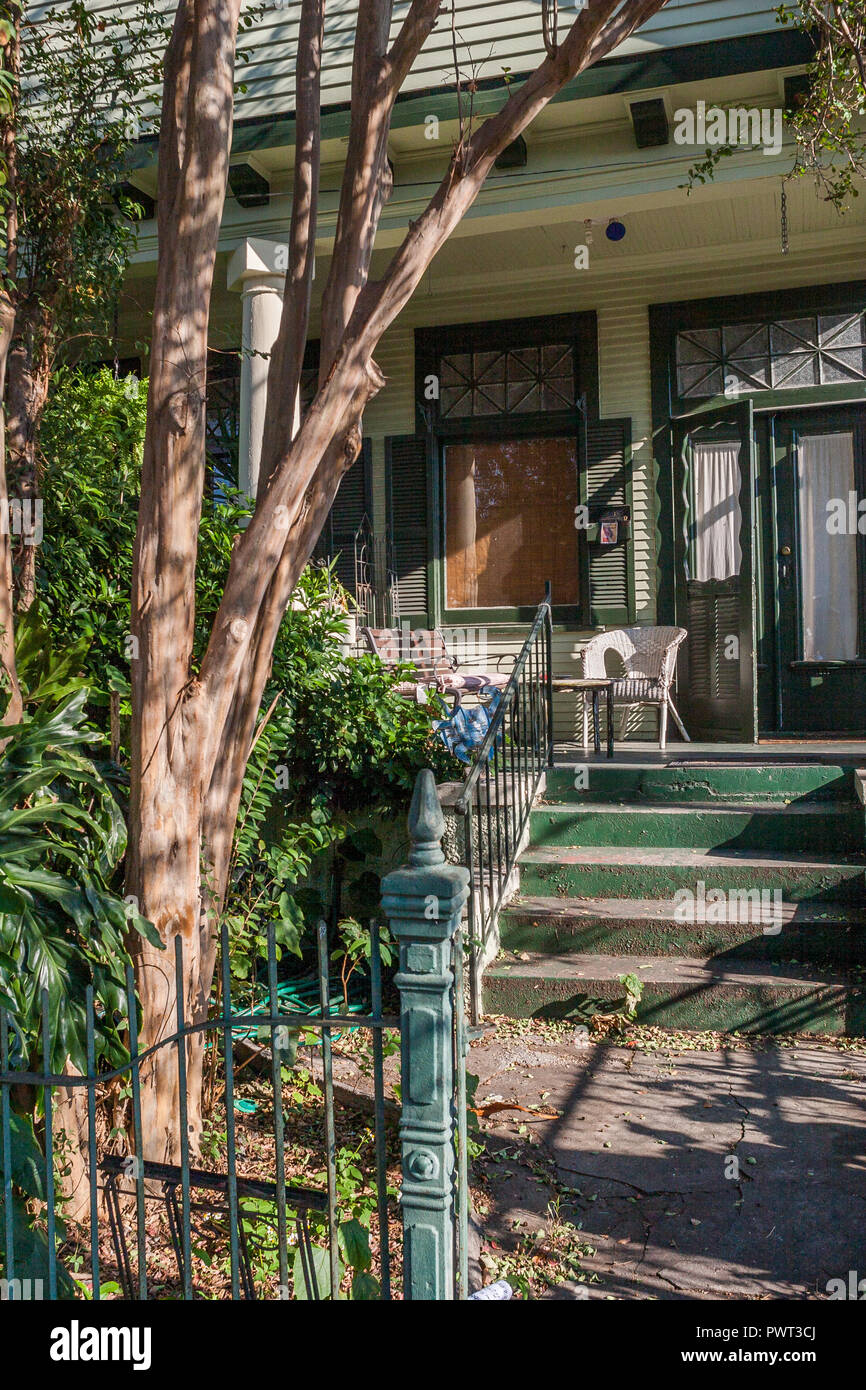 Bywater district new orleans hi-res stock photography and images - Alamy