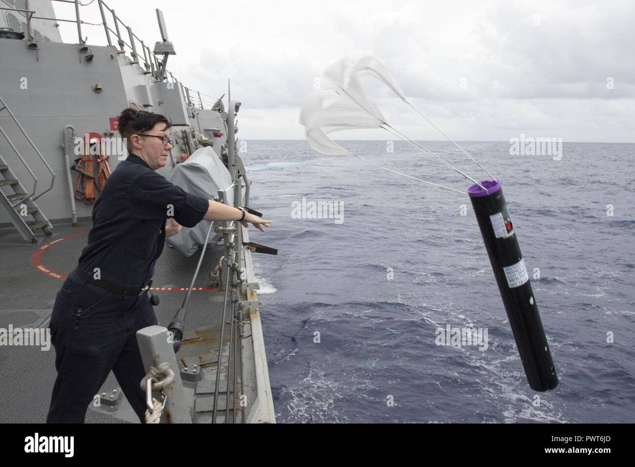 Sonar buoy hi-res stock photography and images - Alamy