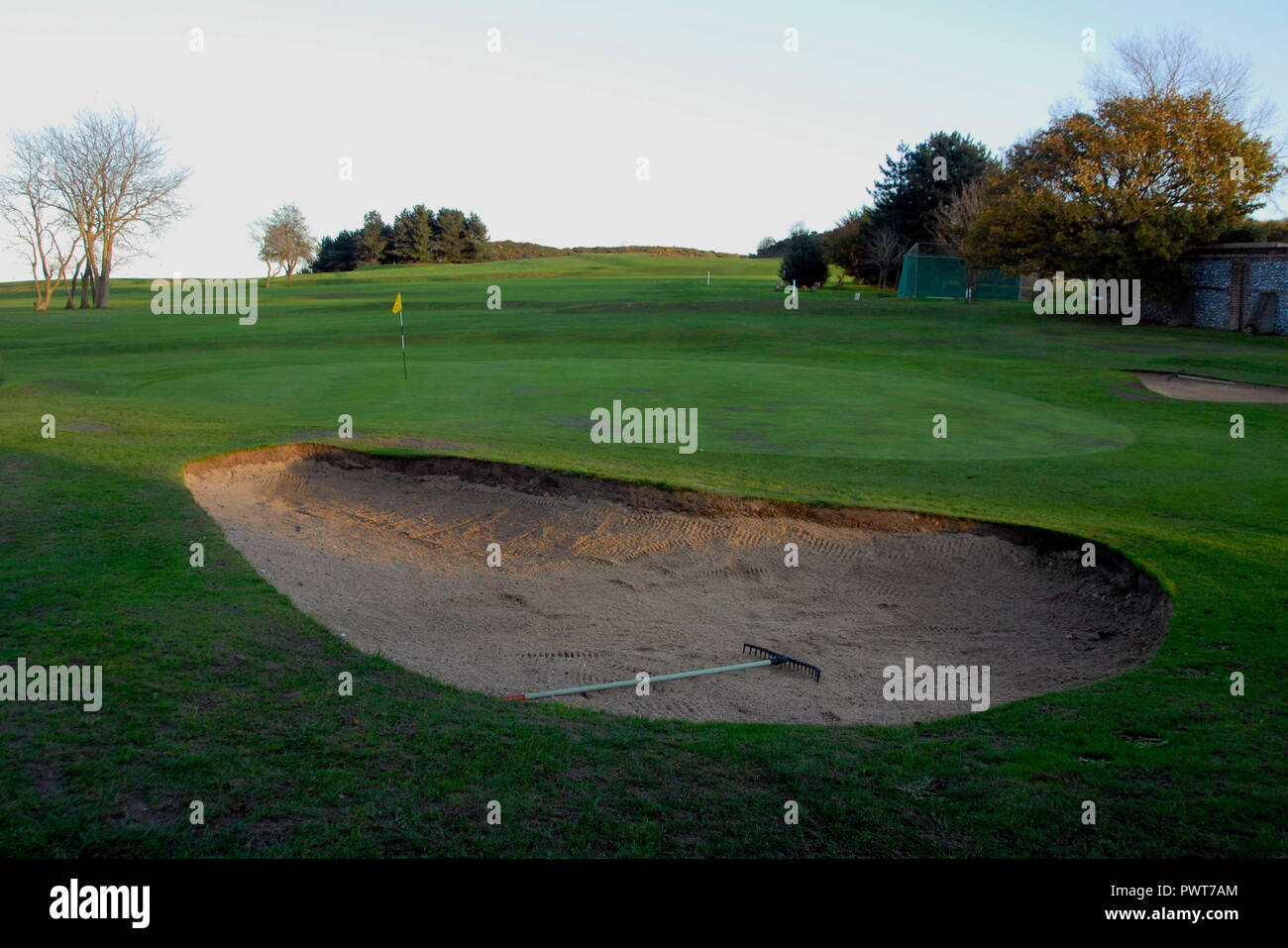 Bunker on golf course hi-res stock photography and images - Alamy