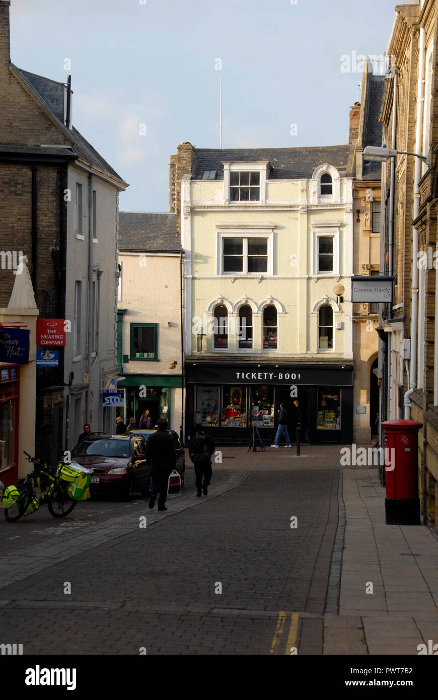 Norwich street name hi-res stock photography and images - Alamy