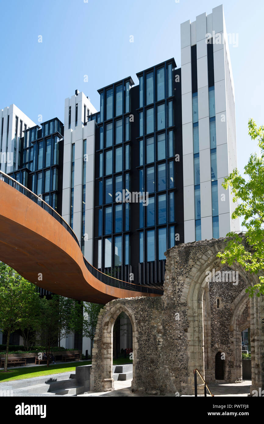 London wall barbican hi-res stock photography and images - Alamy