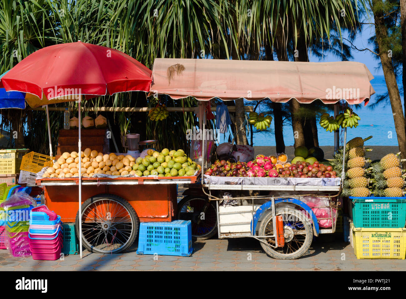 Street food stall on phuket hi-res stock photography and images - Alamy