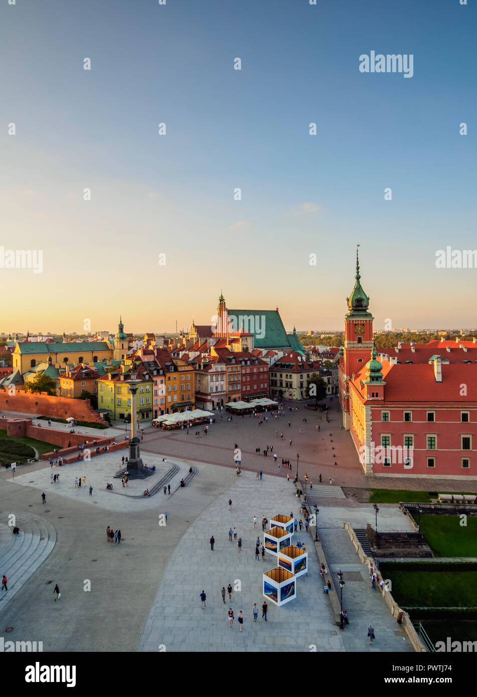 Elevated castle hi-res stock photography and images - Alamy