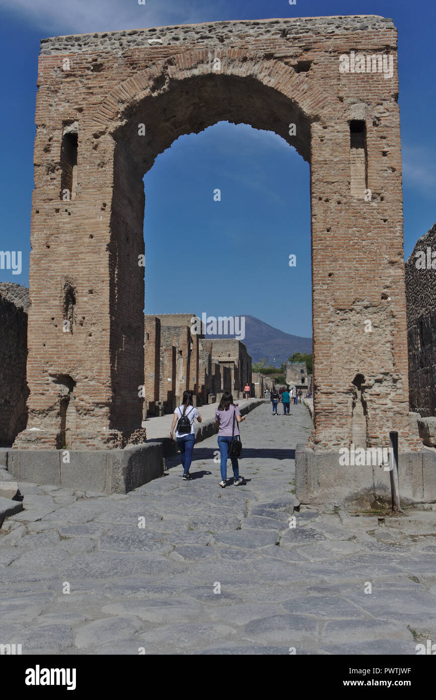 History of pompeii hi-res stock photography and images - Alamy