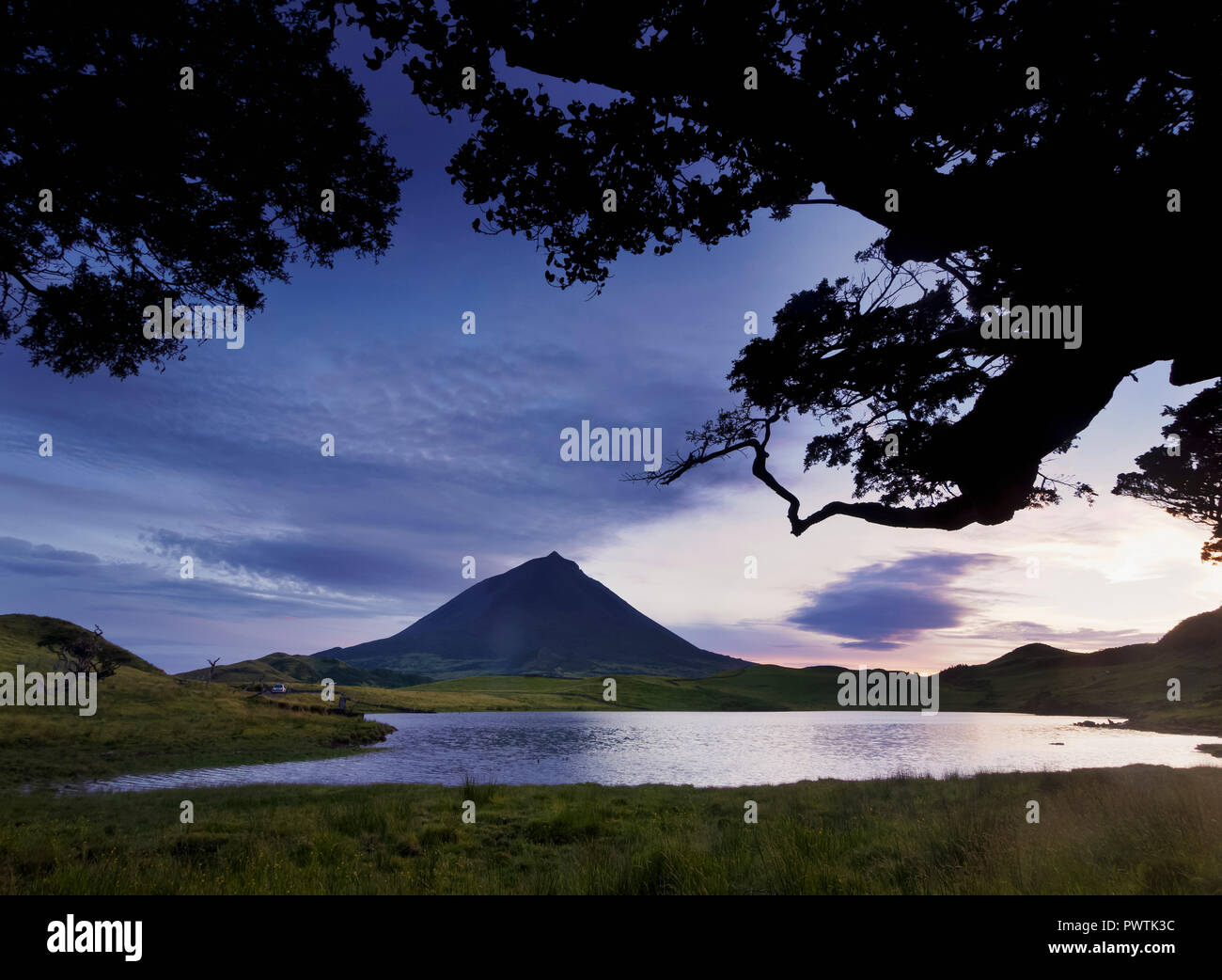 Ponta do pico hi-res stock photography and images - Alamy