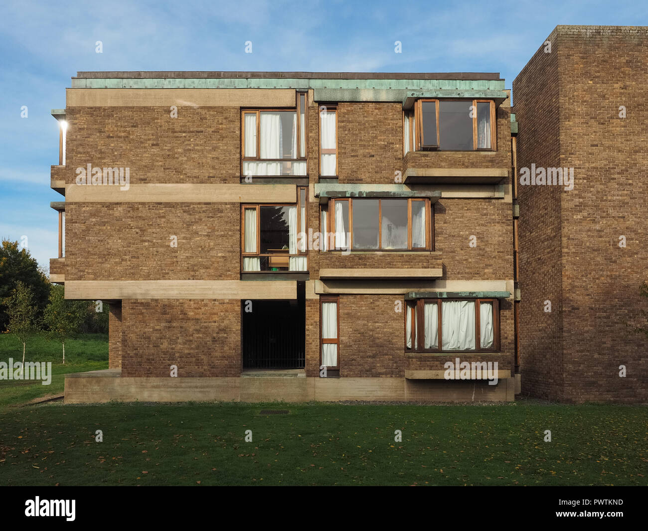 Churchill college building university hi-res stock photography and ...