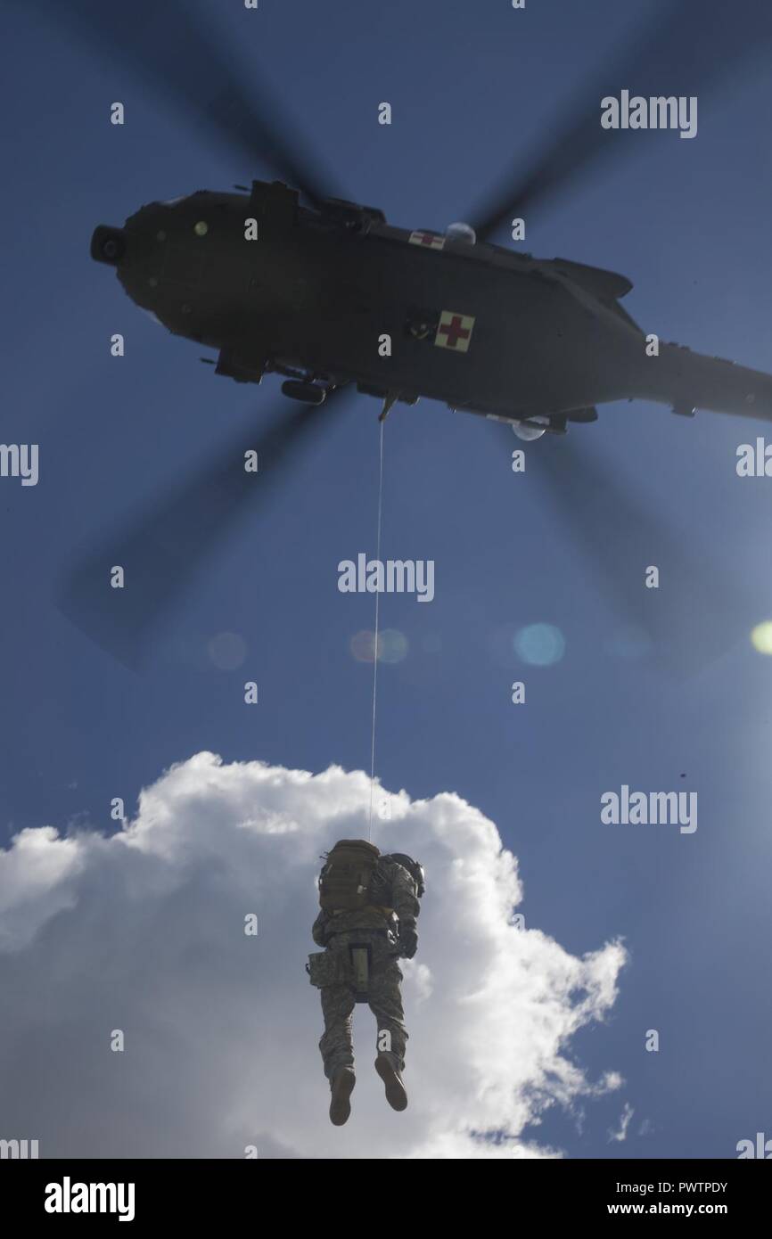 189th aviation regiment and detachment 1 hi-res stock photography and ...