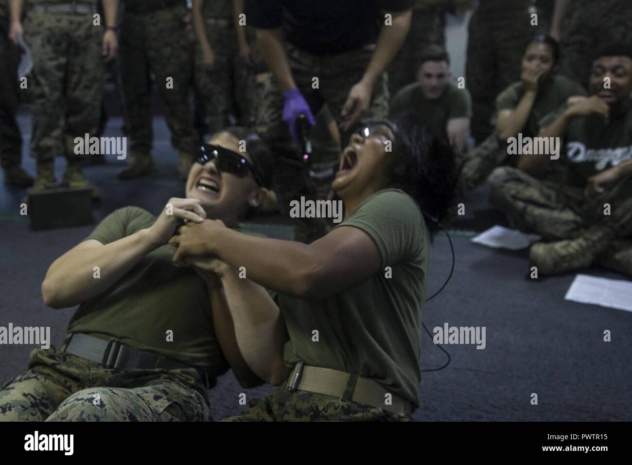 Air tasers hi-res stock photography and images - Alamy