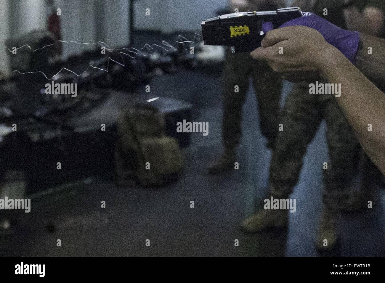 X26e taser hi-res stock photography and images - Alamy