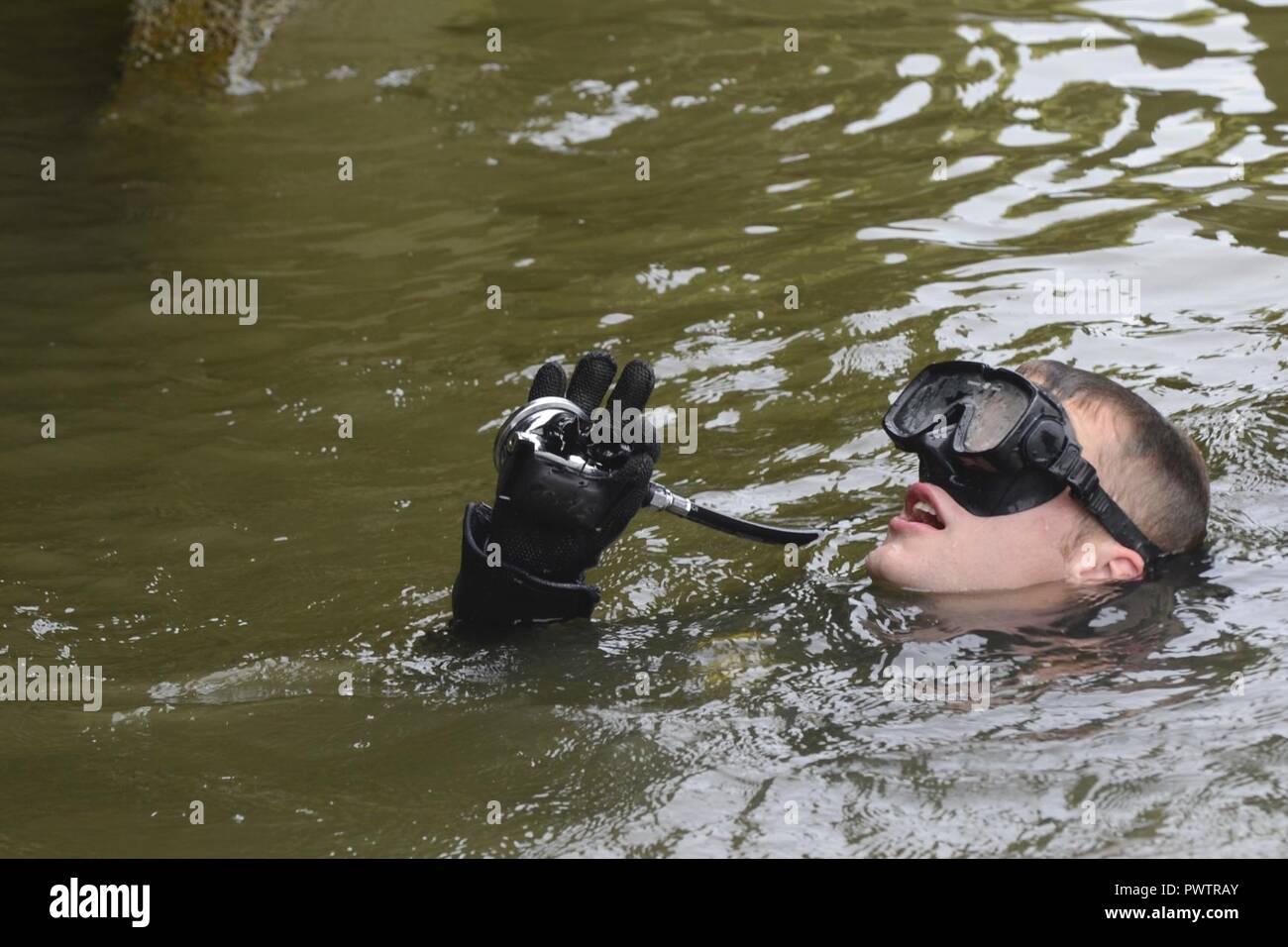 U.S. Army Pfc. Samuel Ladd, 74th Engineer Dive Detachment, 92nd Eng ...