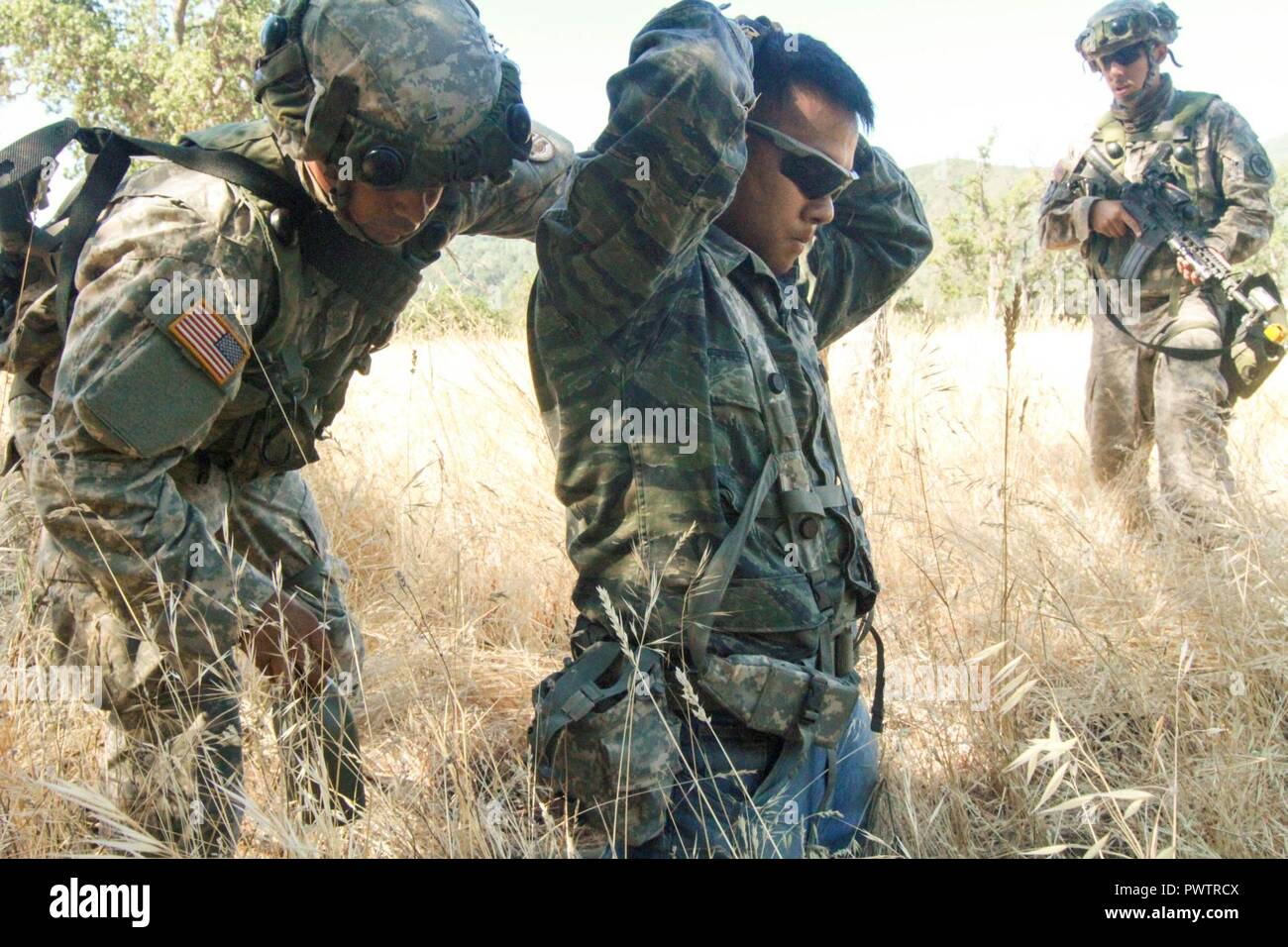 341st military police company hi-res stock photography and images - Alamy