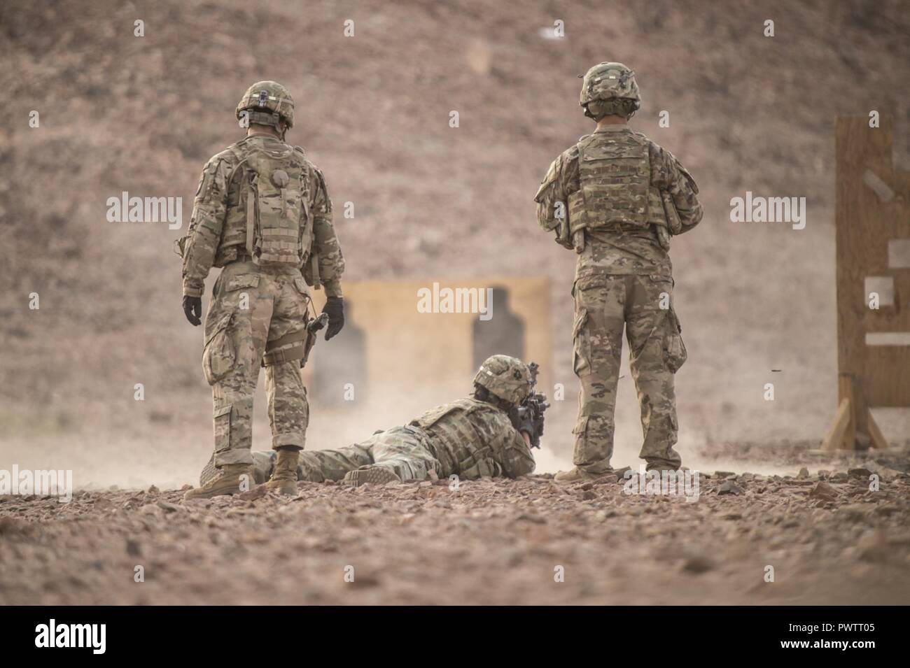 U.S. Army Soldiers of the East African Reaction Force, B Company ...