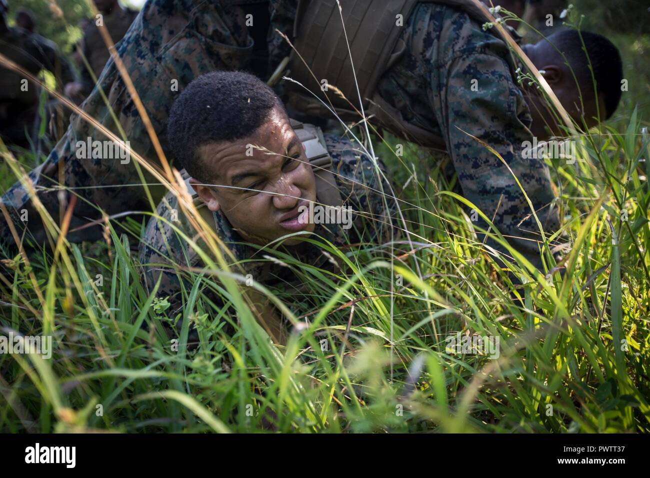 Weapons free sparring hi-res stock photography and images - Alamy