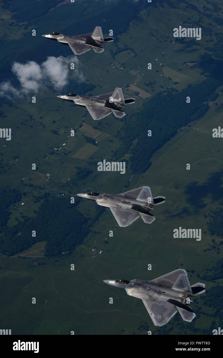 First jet fighter to enter service usa hi-res stock photography and ...