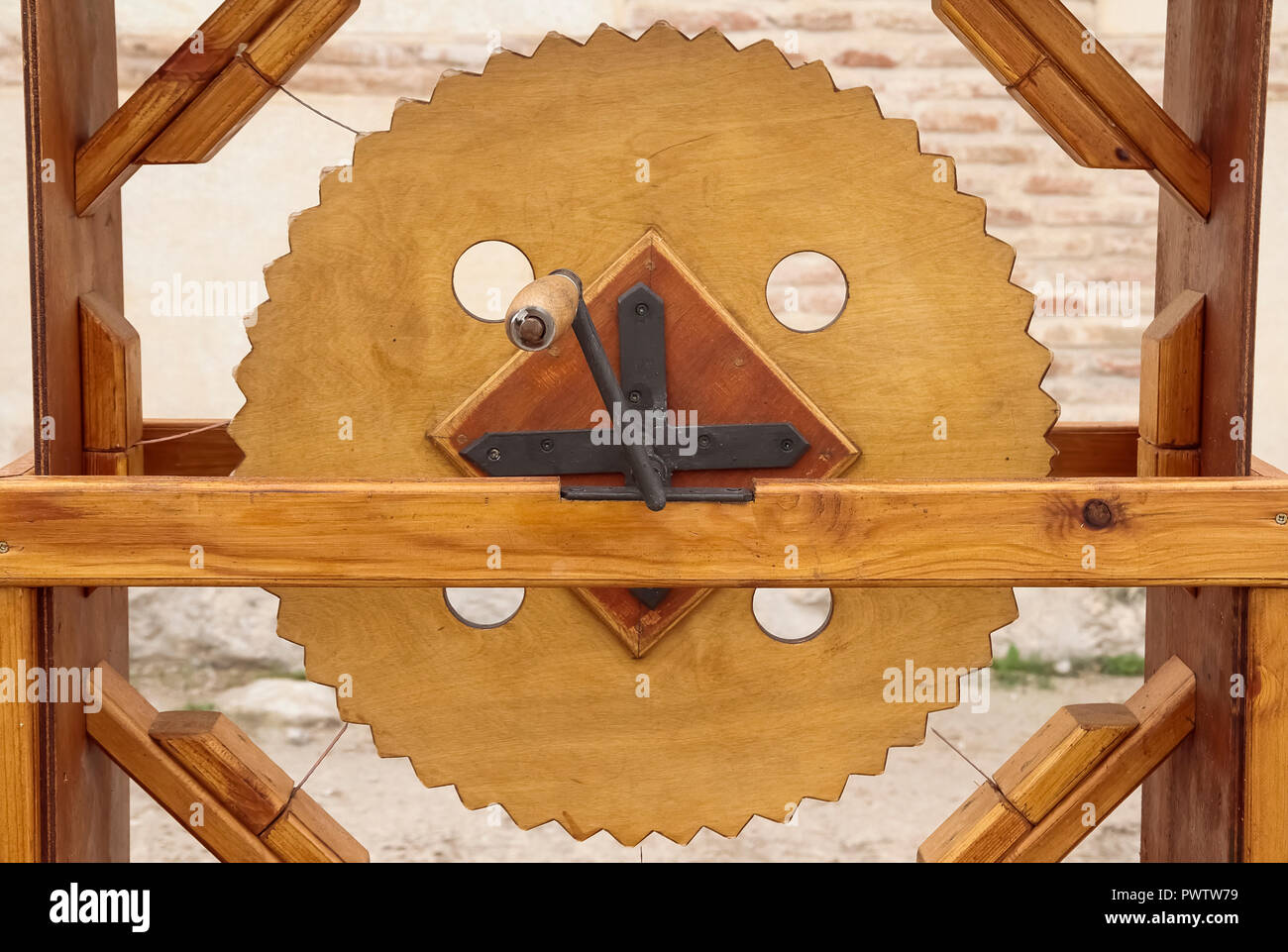 Ratchet wheel hi-res stock photography and images - Alamy