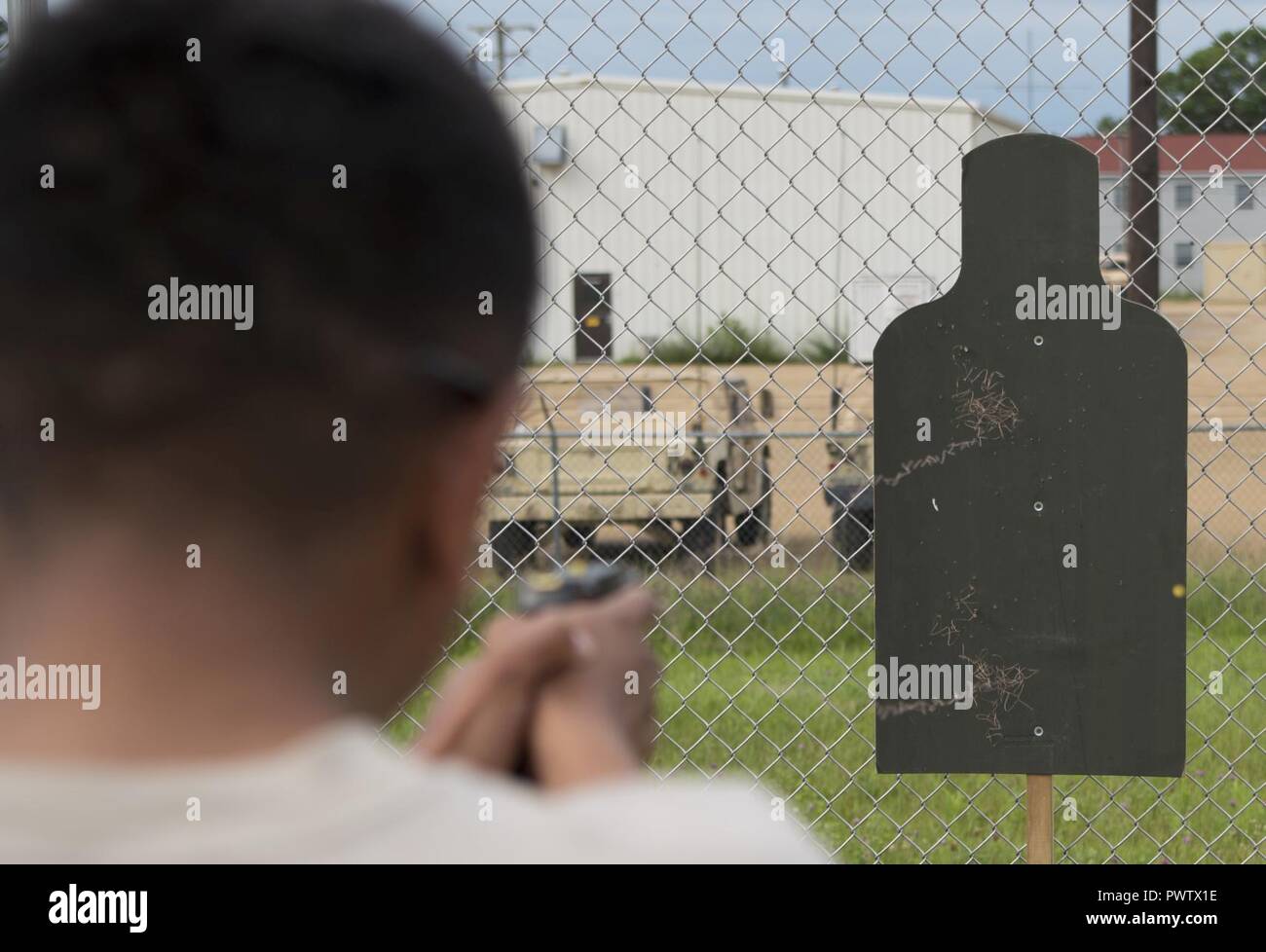 A U.S. Army Reserve military police with the 422 MP Company, located in ...