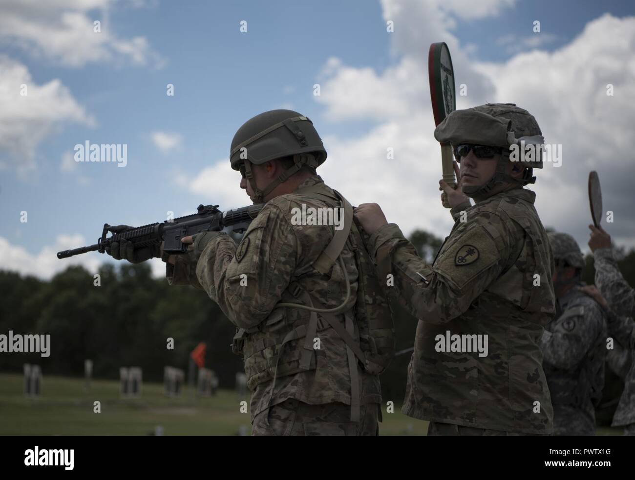 U.S. Army Reserve military police with the 354th MP Company from St ...