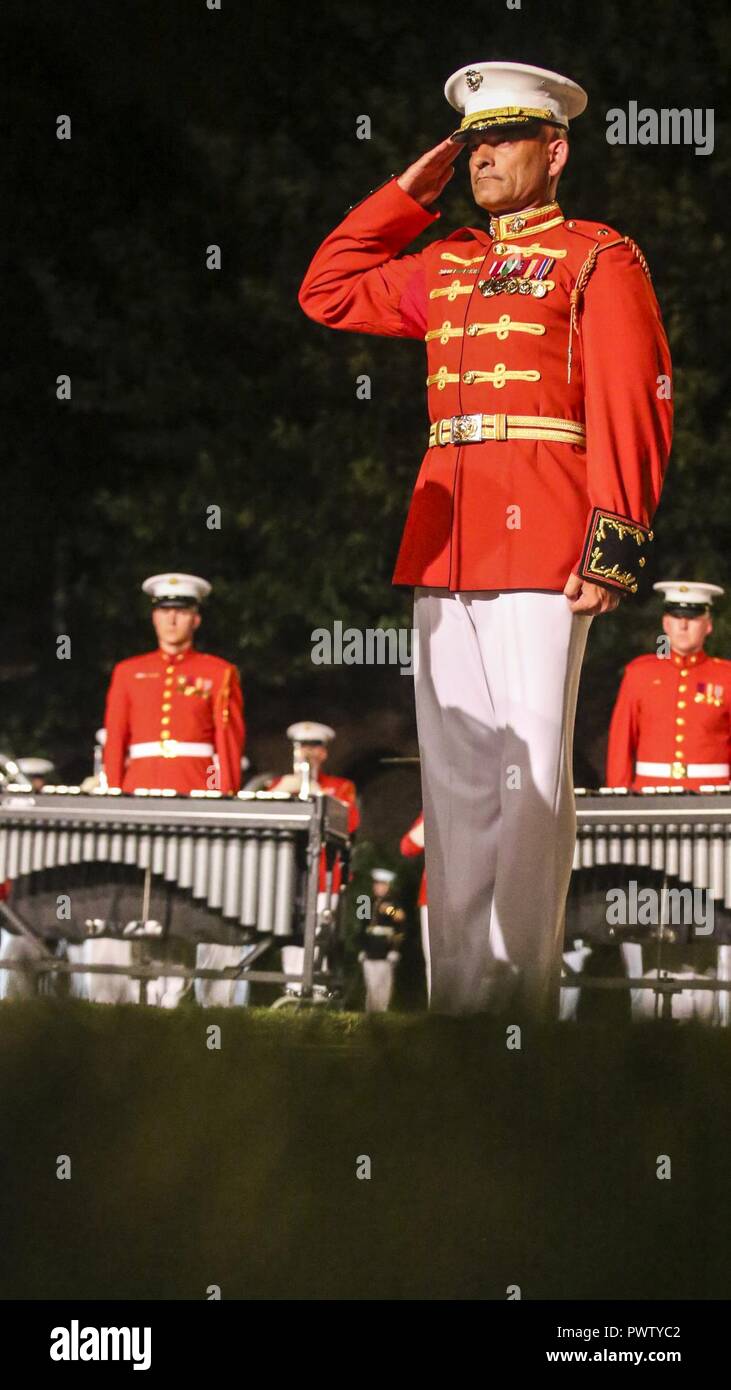 Lt gen laster hi-res stock photography and images - Alamy