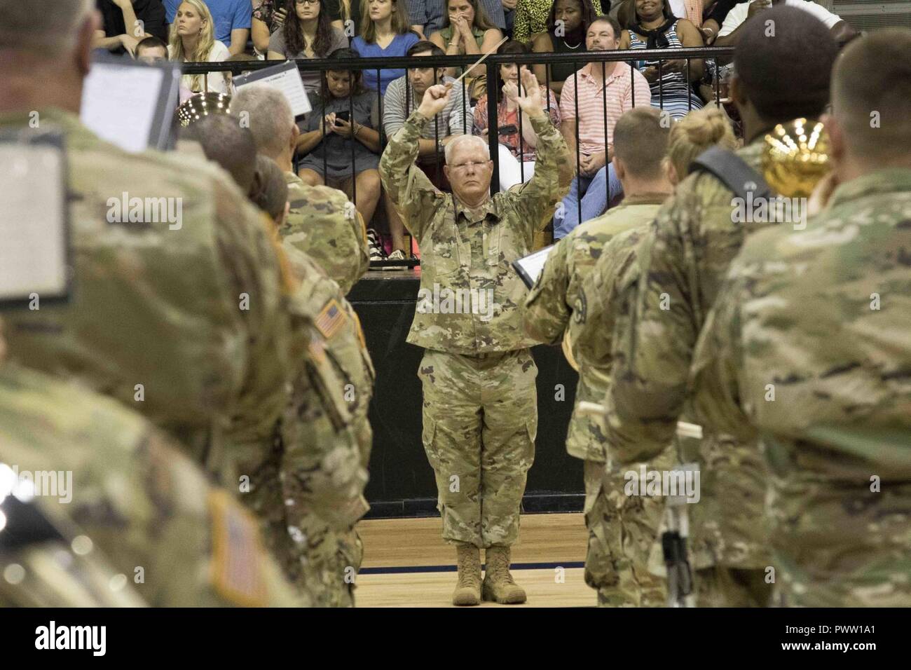 151st army band hi-res stock photography and images - Alamy