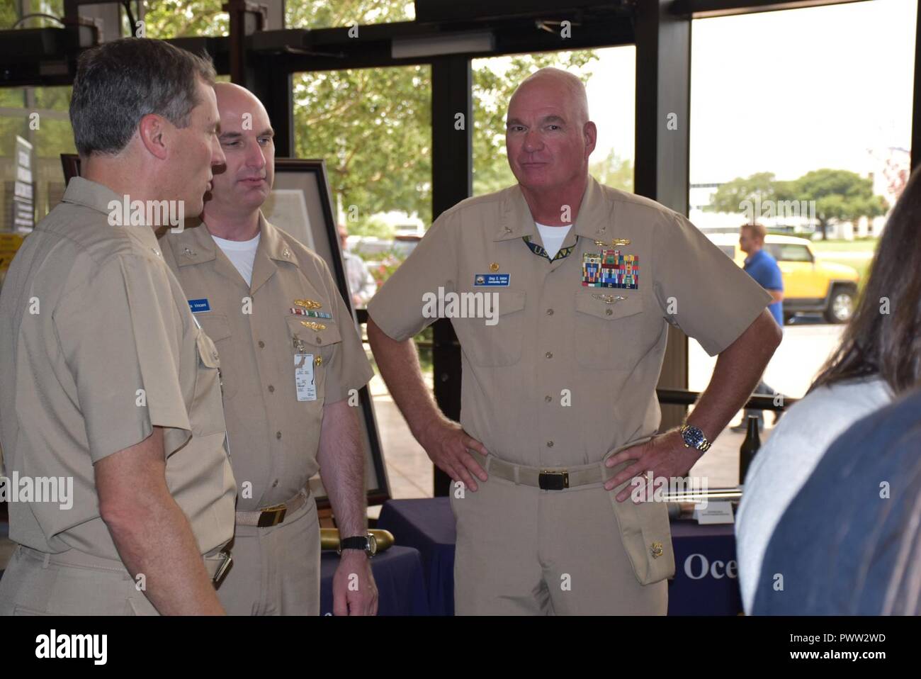 STENNIS SPACE CENTER, Miss. — Capt. Rich Delgado (l-r), Naval ...