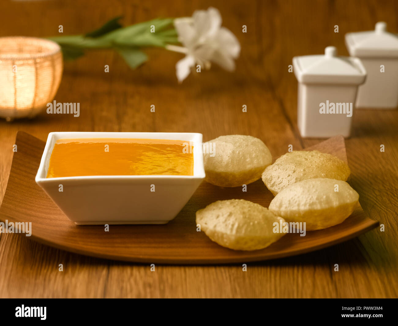 MANGO JUICE/ AAM RAS AND PURI/ PURI, FRIED PUFFED BREAD MADE FROM WHEAT ...