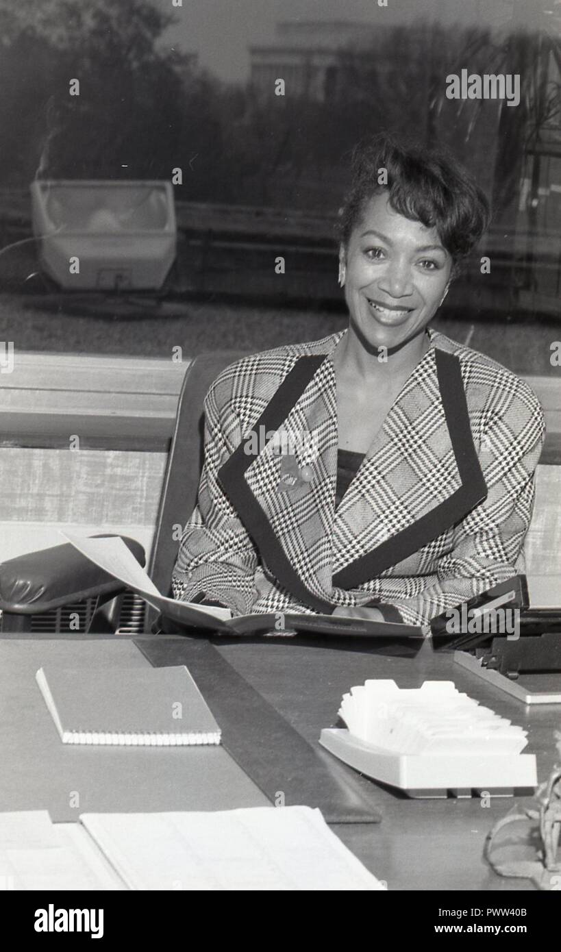 Various photo of Carole Tyson Stock Photo - Alamy