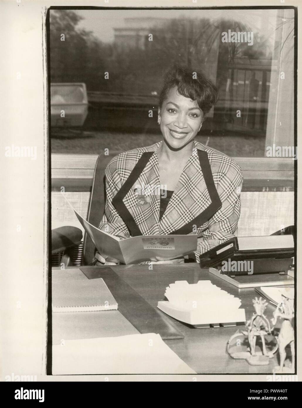 Various photo of Carole Tyson Stock Photo - Alamy