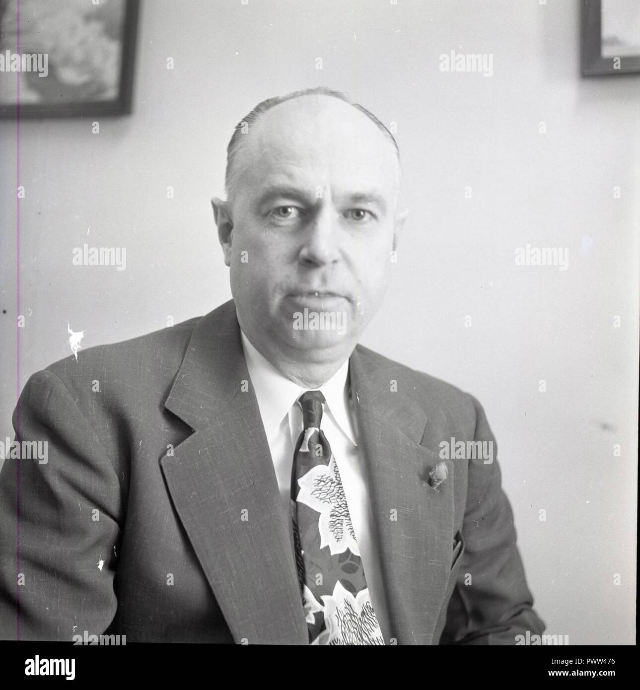 A PHOTO OF E.D.WHITE WITH A SUIT AND TIE Stock Photo - Alamy