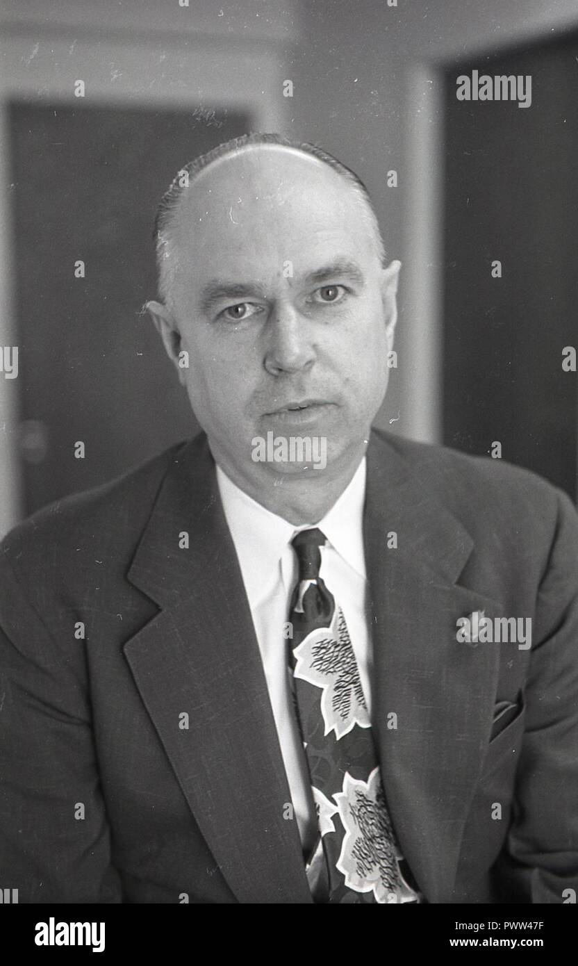 A PHOTO OF E.D.WHITE WITH A SUIT AND TIE Stock Photo - Alamy