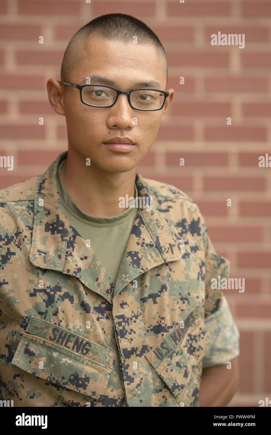 Pi Sheng High Resolution Stock Photography and Images - Alamy