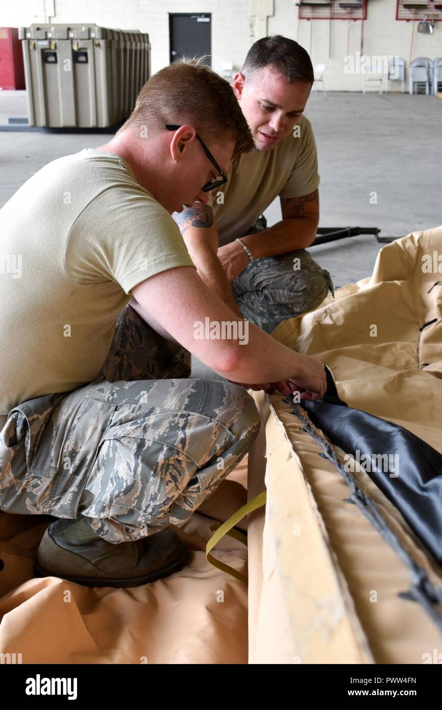 Tech Sgt Cameron Lale and Senior Airman David Wethington, 134th ...