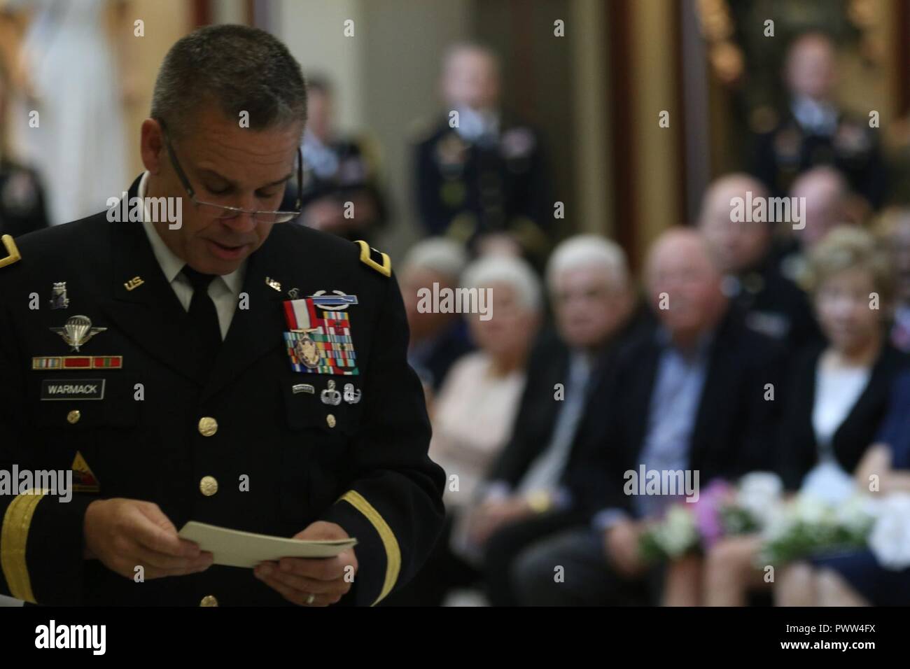 Us army brigadier general michael hi-res stock photography and images ...