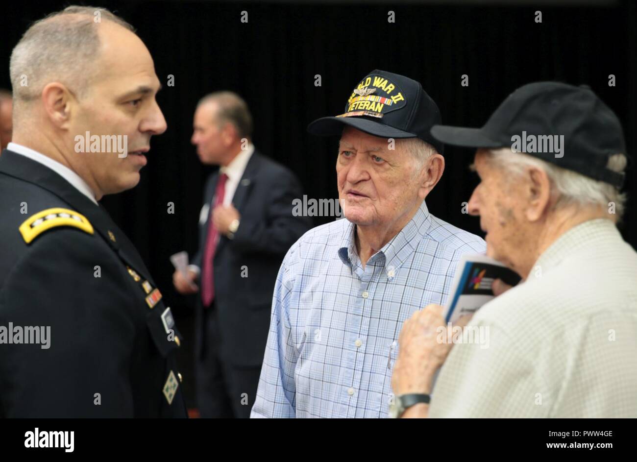 The U.S. Army Materiel Command’s Gen. Gus Perna talks with World War II ...