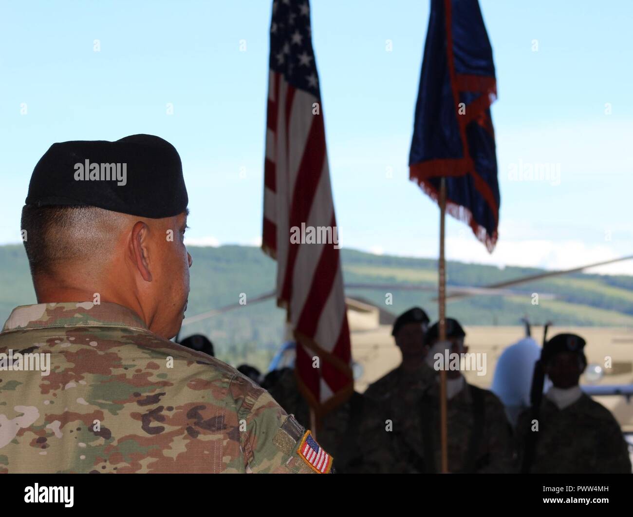Incoming U.S. Army Alaska Aviation Task Force Commander Col. Glen Heape ...
