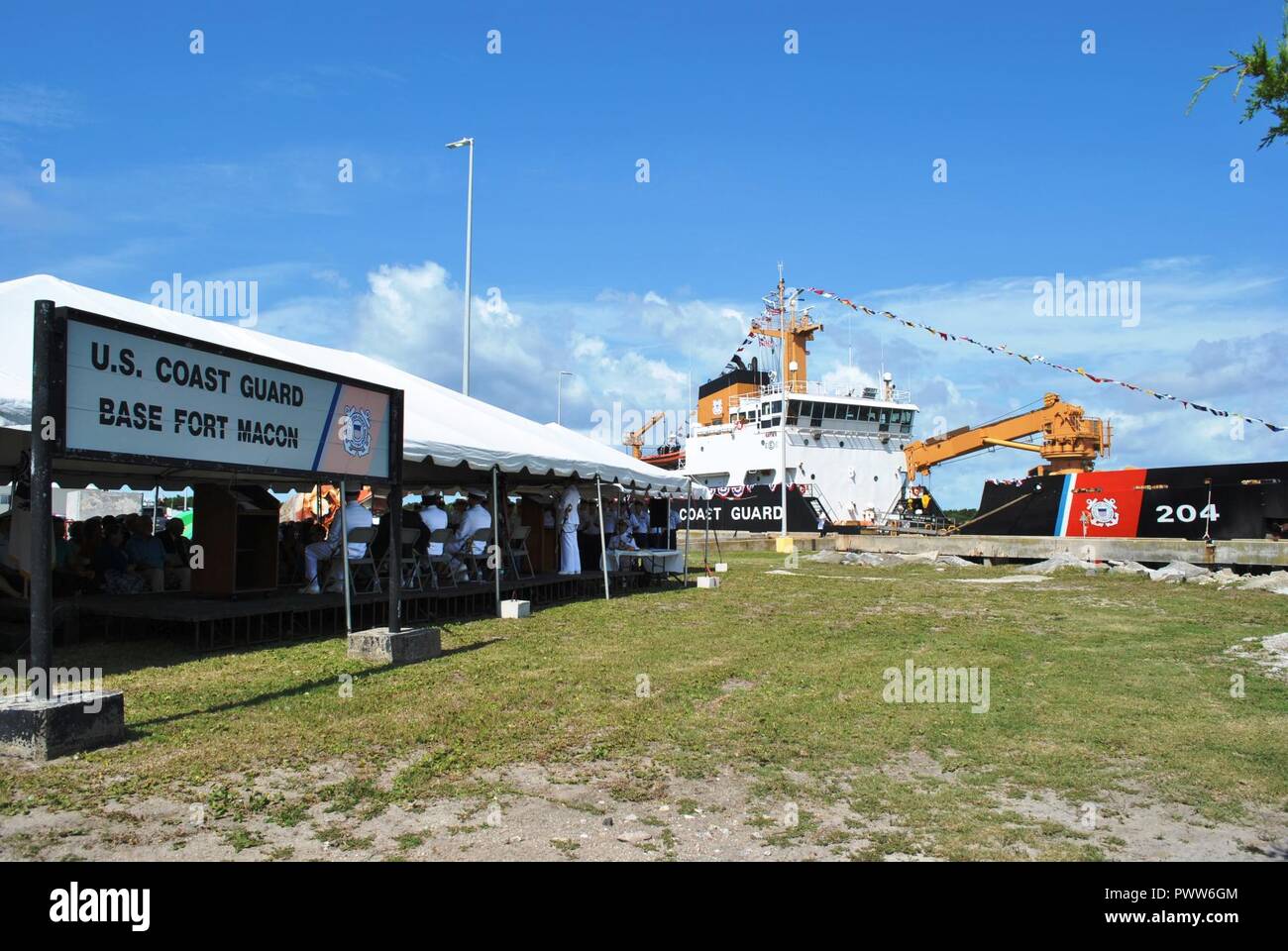 Robert elms hi-res stock photography and images - Alamy