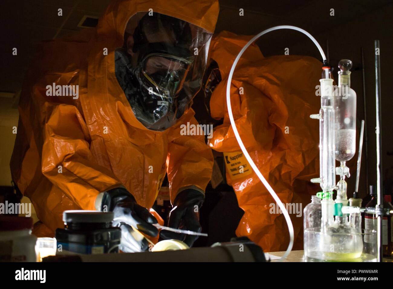Cbrn school hi-res stock photography and images - Alamy